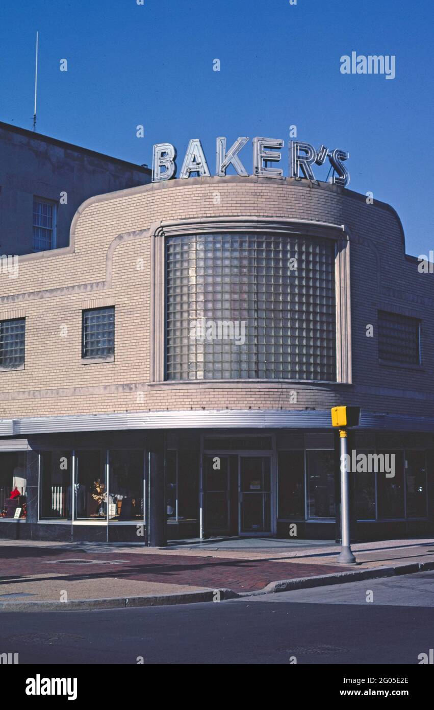 1980s America - Baker's Men's Store, State & W 7th Street, Erie ...