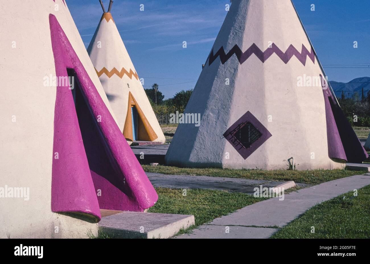 2000s United States - Wigwam Village #7, Rialto, California 2003 Stock ...