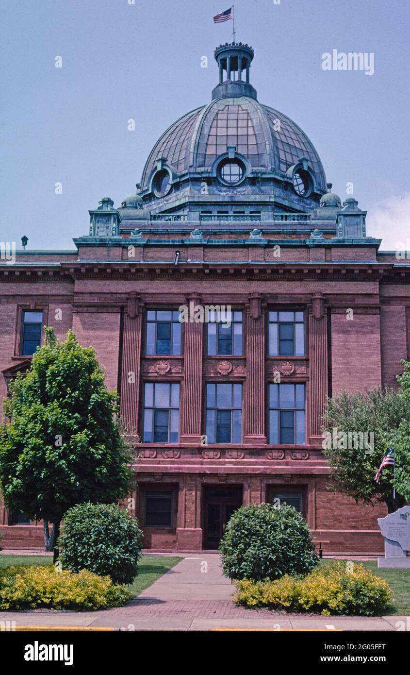 Lancaster county historical courthouse hi-res stock photography and ...