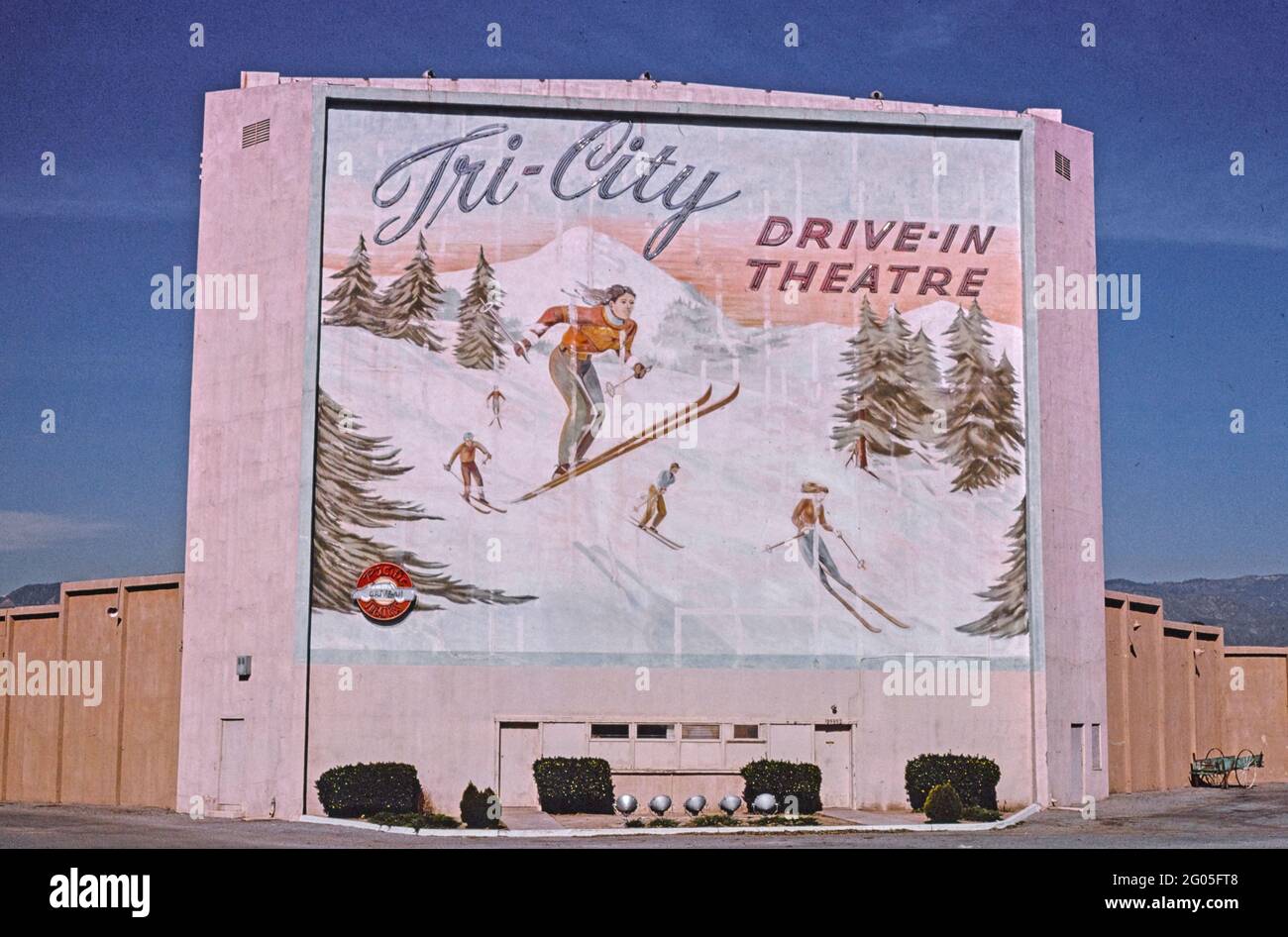 Tri city drive in theatre hi-res stock photography and images - Alamy