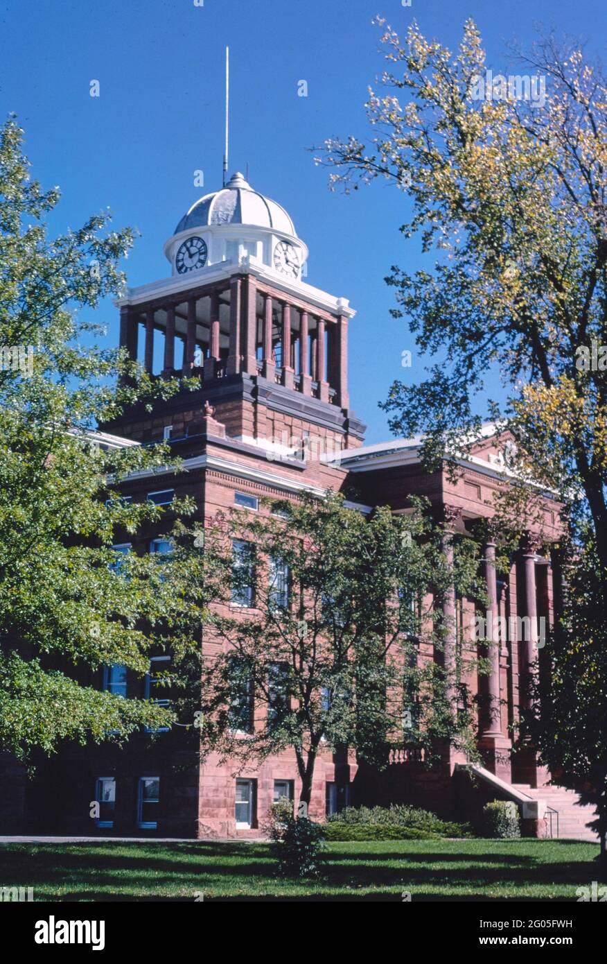 Spencer iowa courthouse hi-res stock photography and images - Alamy