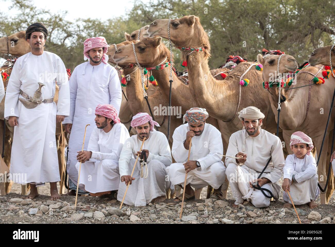 khadal, Oman,7th April 2018: omani men in traditional clothing, with ...