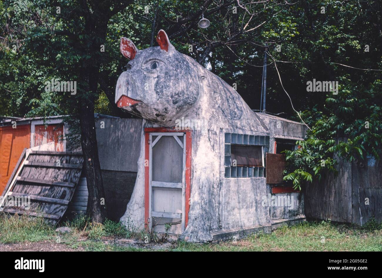 1980s America - Pig Stand, San Antonio, Texas 1982 Stock Photo - Alamy
