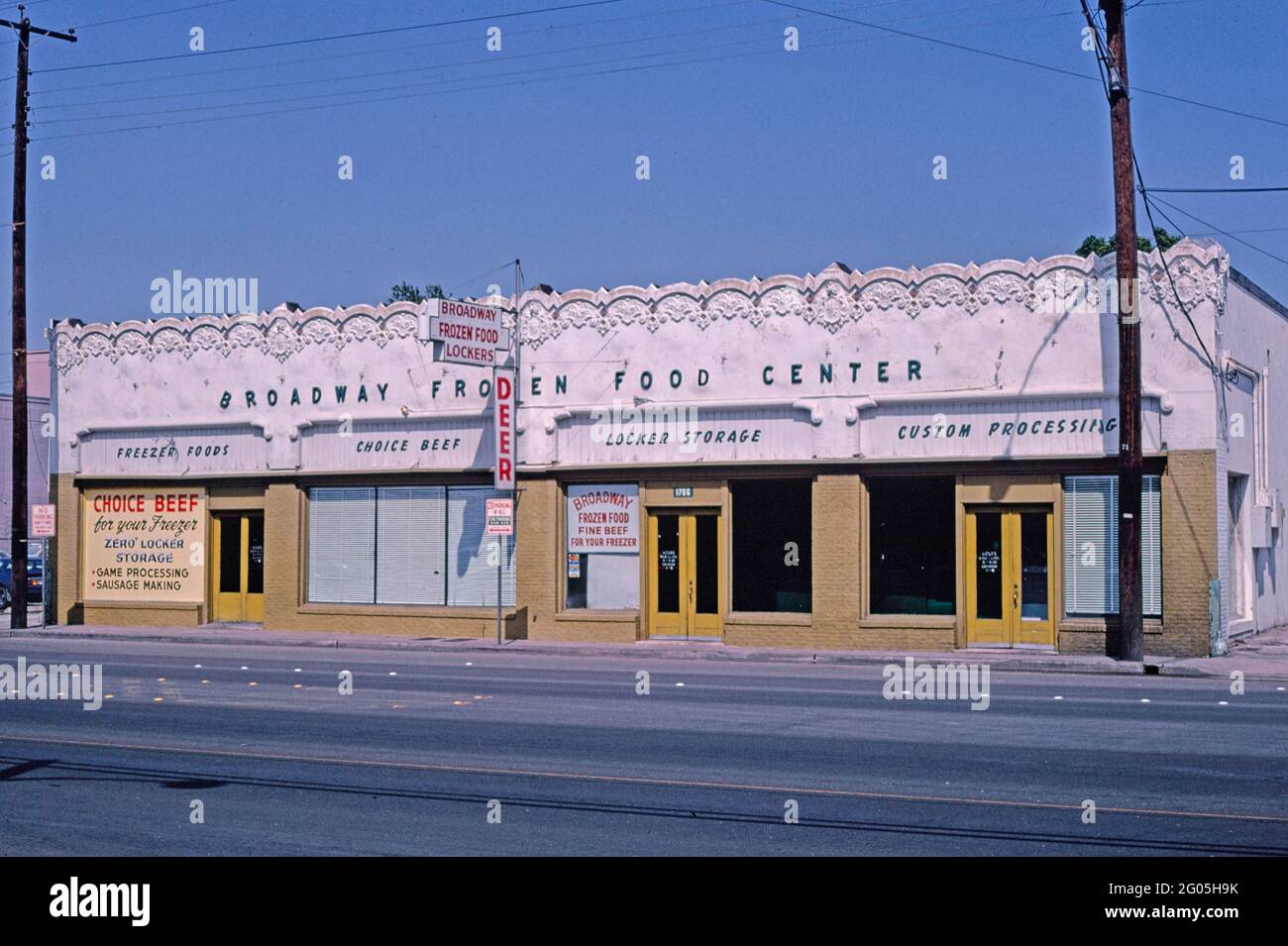 Frozen food lockers hi-res stock photography and images - Alamy
