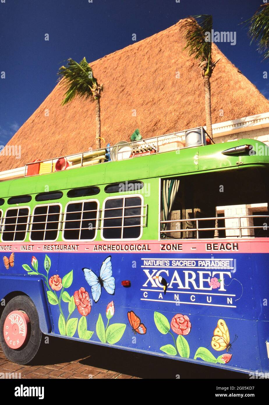 1990s tour bus hi-res stock photography and images - Alamy