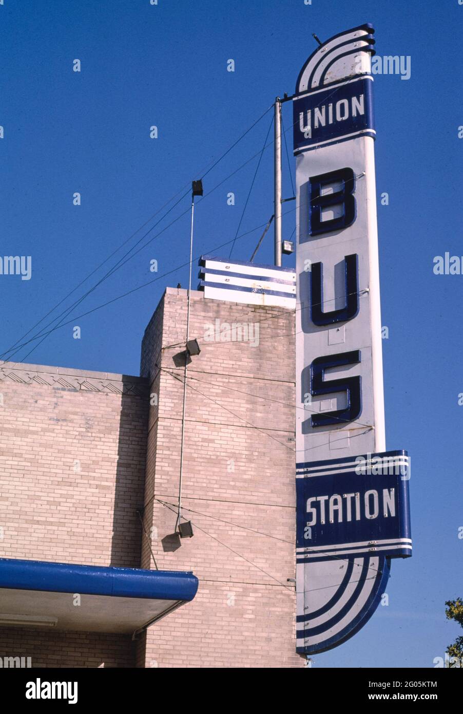 1990s America - Union Bus Station sign, Walker and Sheridan Streets ...