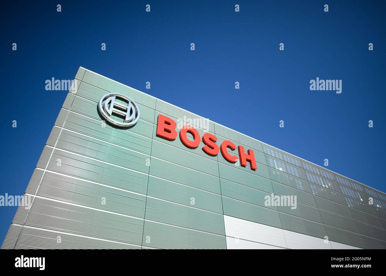 31 May 2021, Saxony, Dresden: View of the new Bosch semiconductor ...