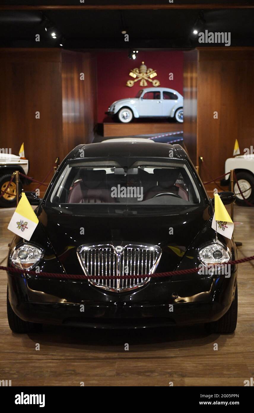 The pope John Paul II's Lancia Thesis 841 'Jubilee' within the carriage ...