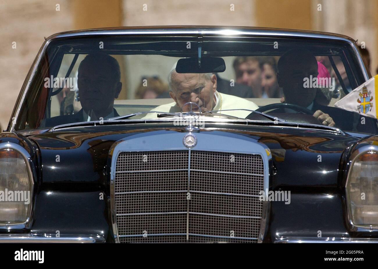 Pope John Paul II leaves Saint Peter's square aboard a Mercedes car at ...