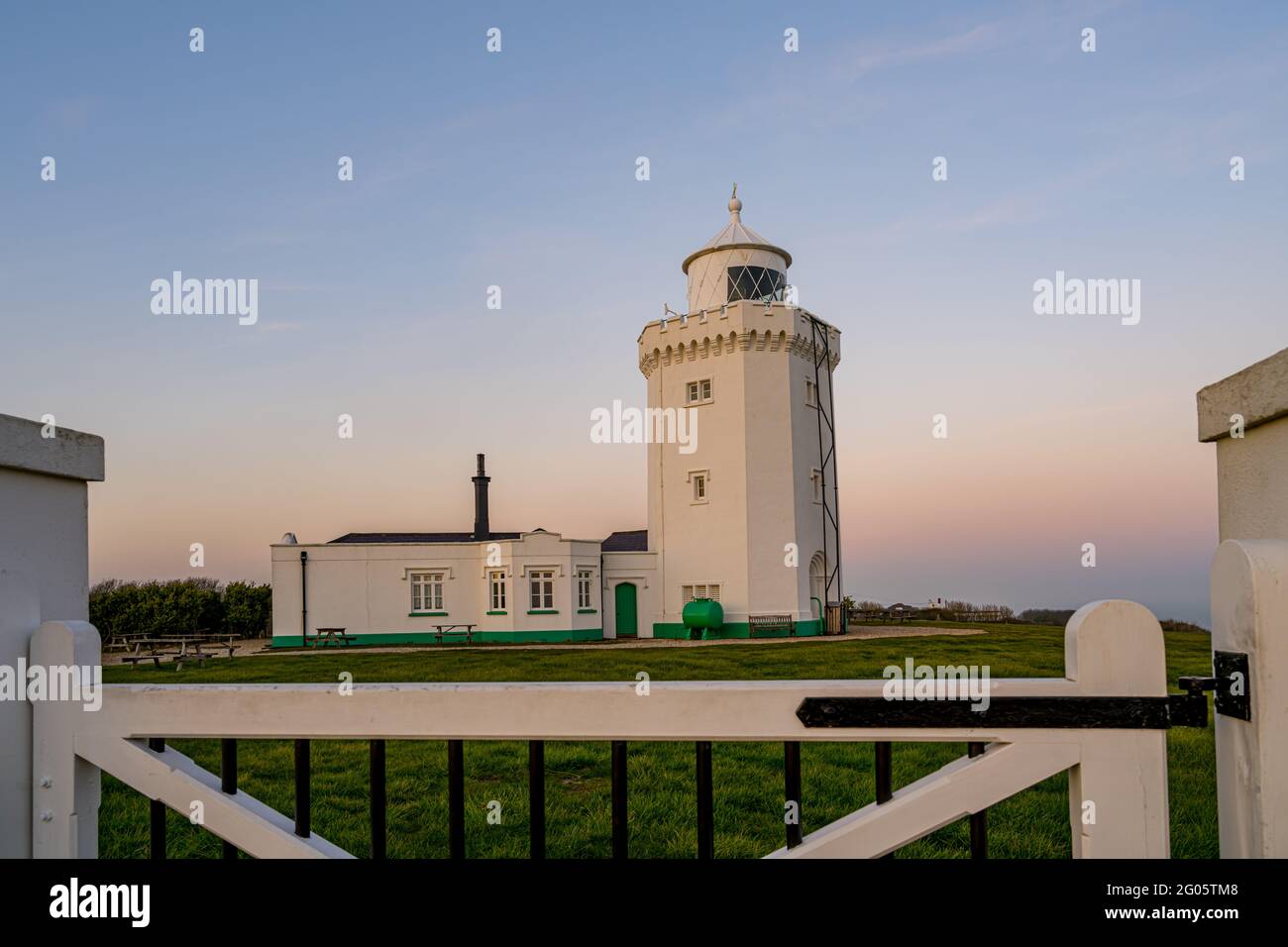 White cliffs of dover sunset hi-res stock photography and images - Alamy