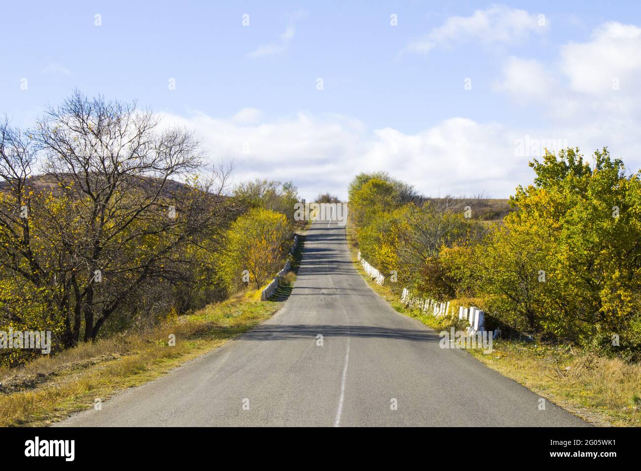 Empty highway and road in Georgia Stock Photo - Alamy