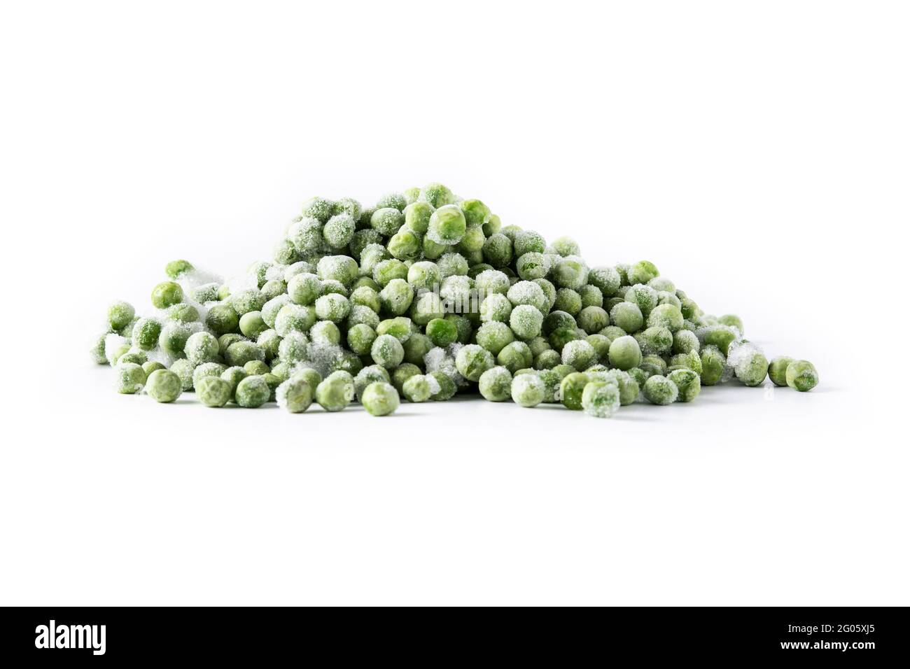 Frozen green peas isolated on white background Stock Photo - Alamy
