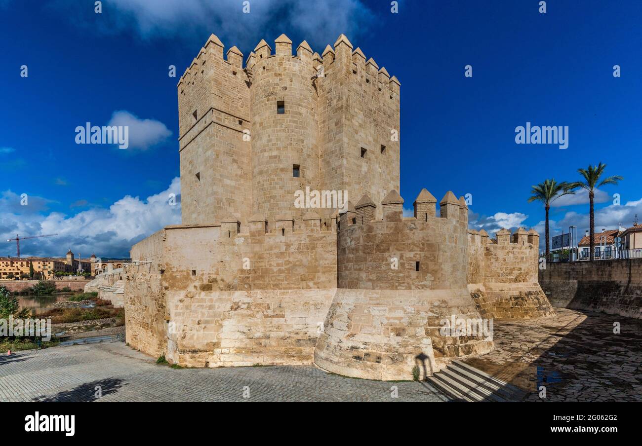 Torre de Calahorra tower at the end of Roman Bridge in Cordoba, Spain ...