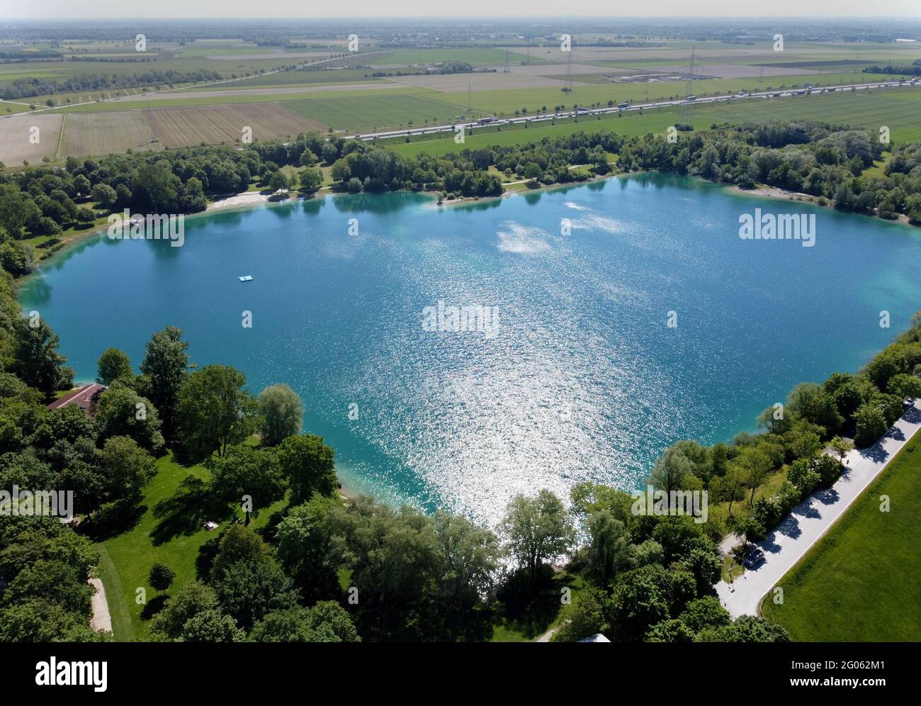 01 June 2021, Bavaria, Eching: Lake Echingen, which lies not far from ...