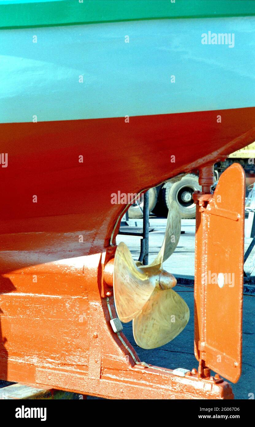 Propeller of a fihing boat Stock Photo - Alamy