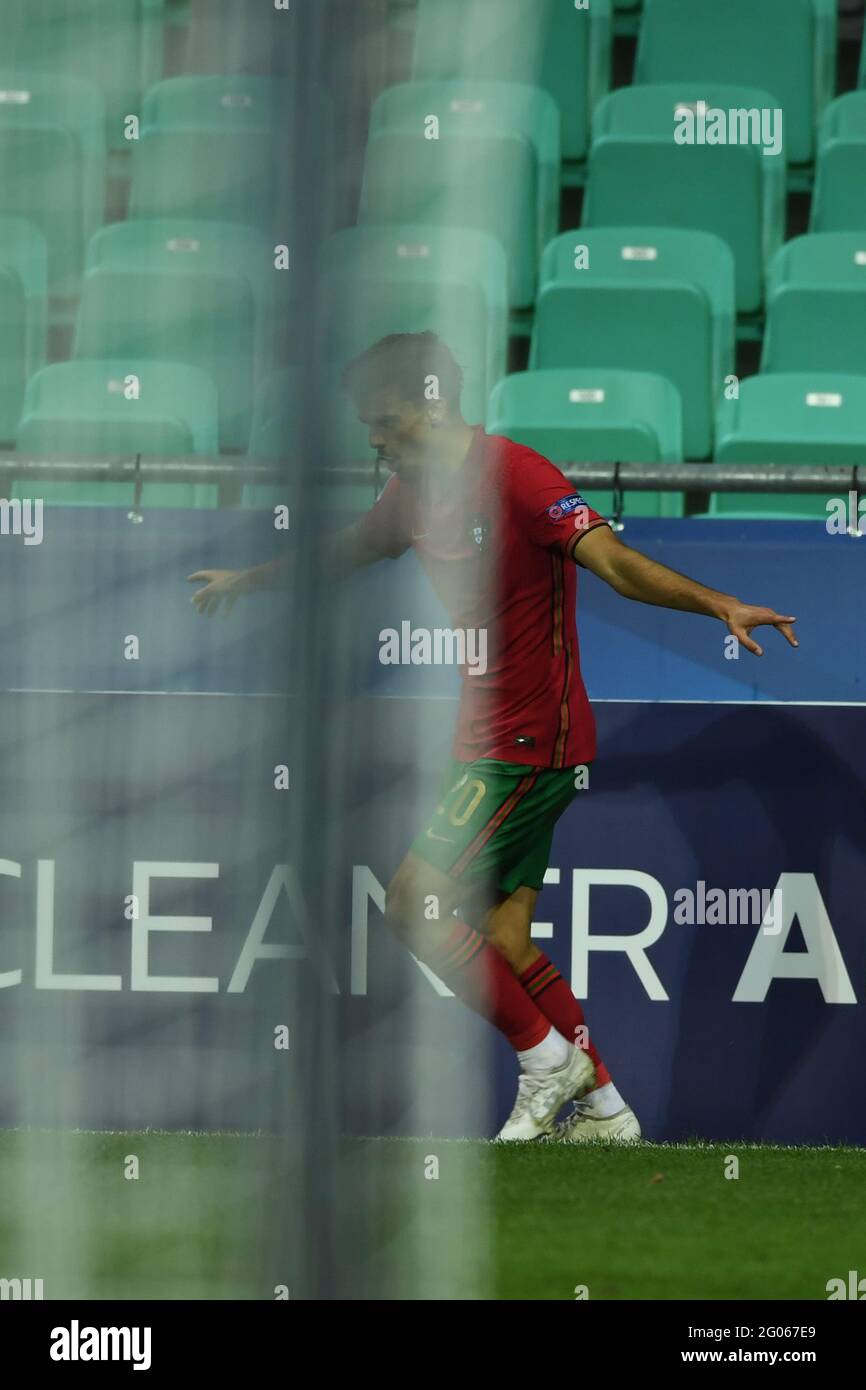 Filipe jota portugal hi-res stock photography and images - Alamy