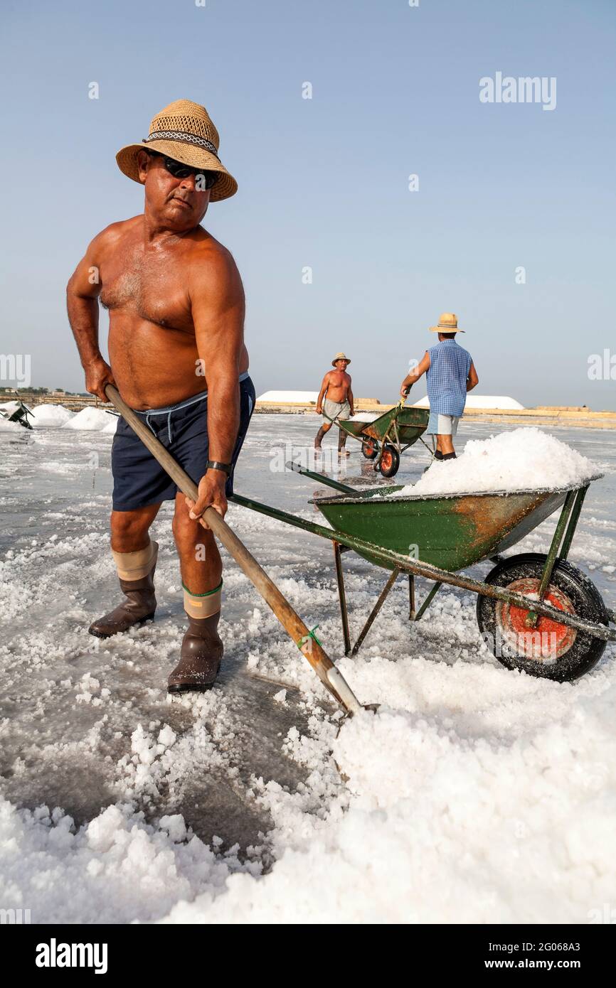 Saltworks, men at work, Saline of Trapani, salt, piles of salt, nature ...