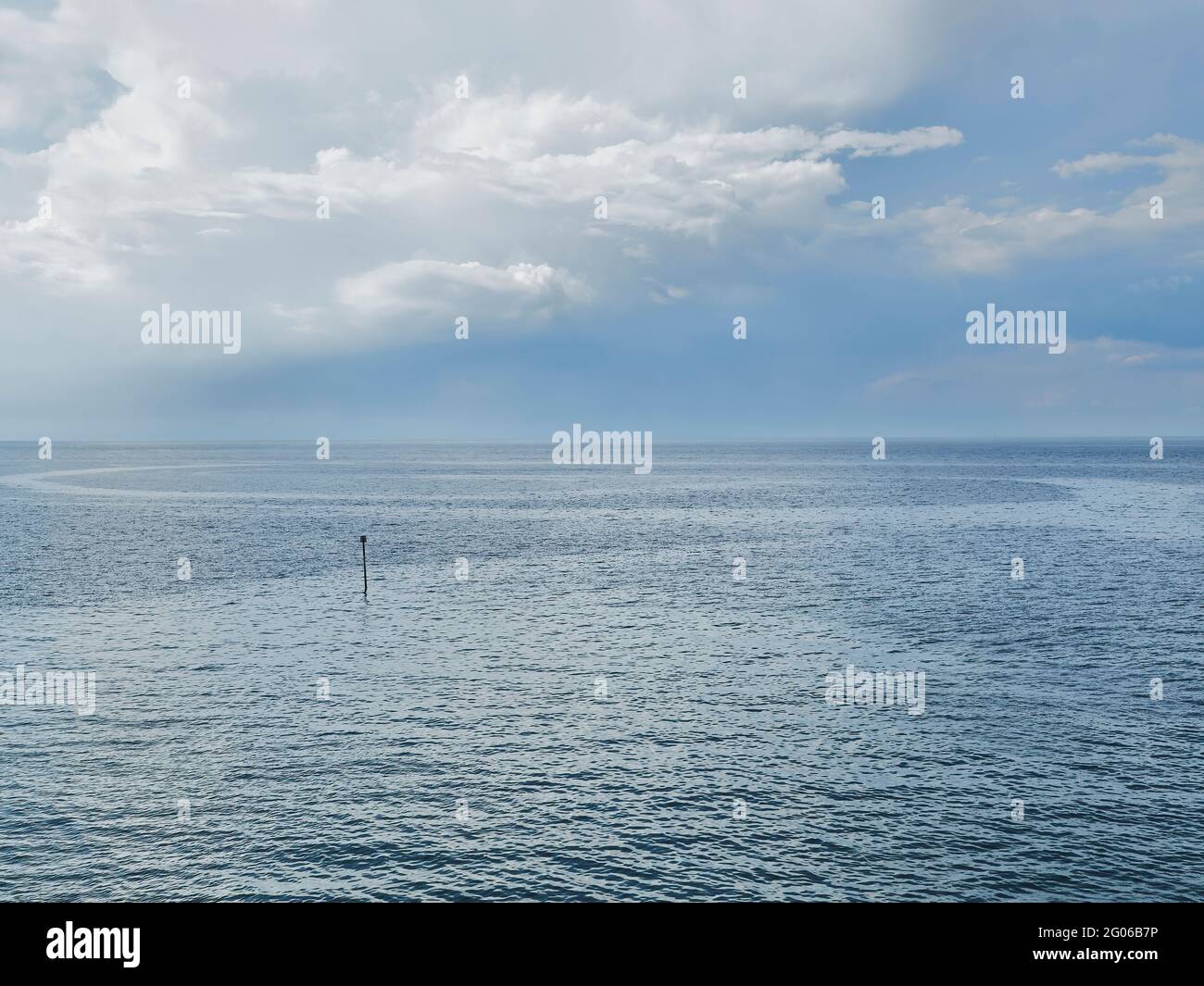 Wide scale hi-res stock photography and images - Alamy