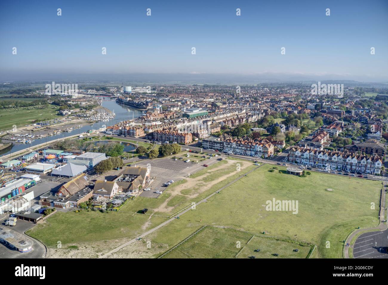Littlehampton Seafront and River Arun in West Sussex, a popular tourist ...