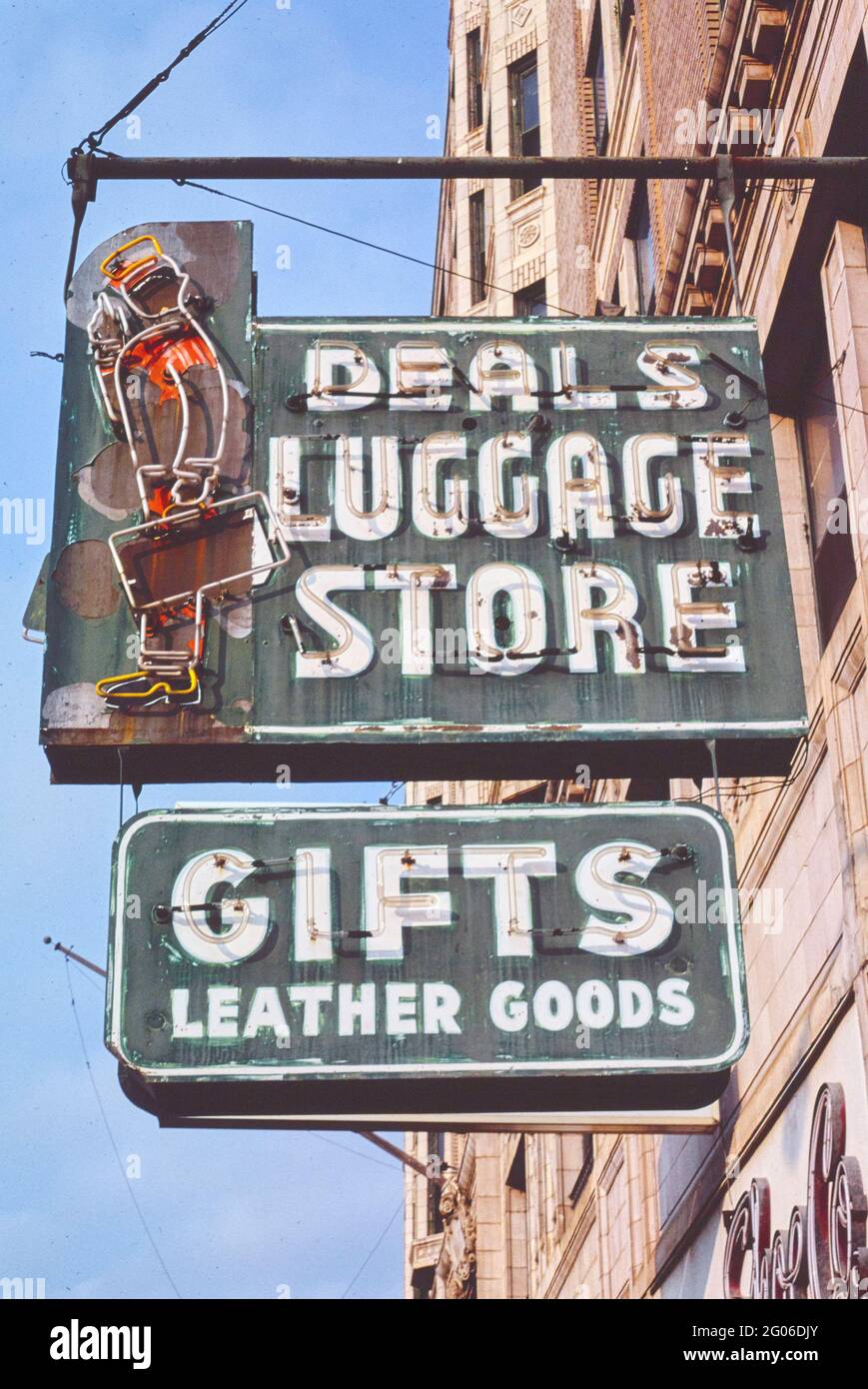 1980s business sign hi-res stock photography and images - Alamy