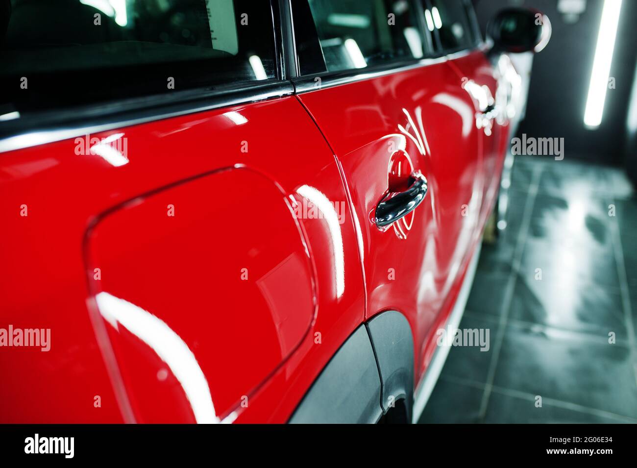 Polished red coating hi-res stock photography and images - Alamy