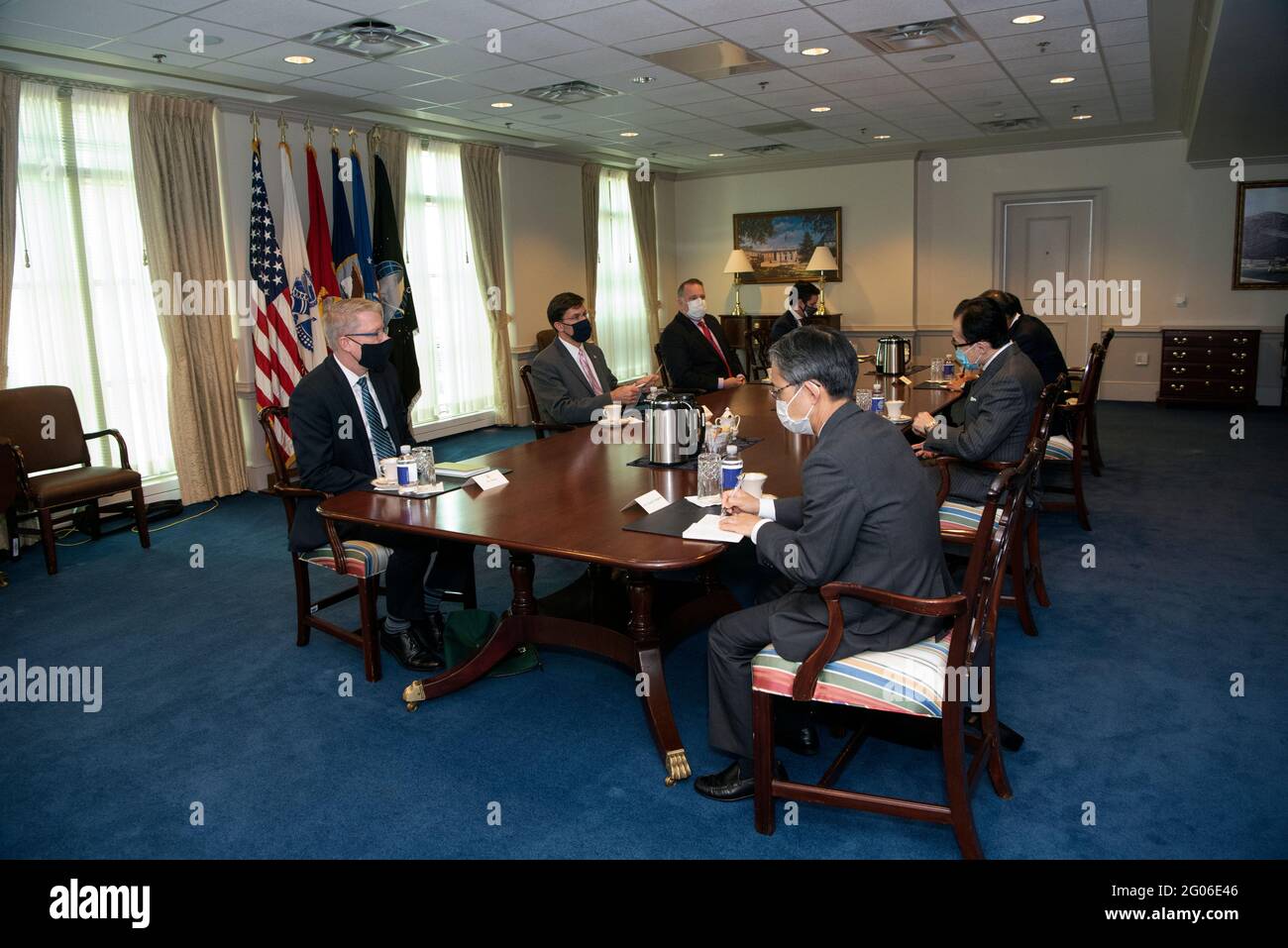 Reportage: Defense Secretary Dr. Mark T. Esper hosts Japanese National ...