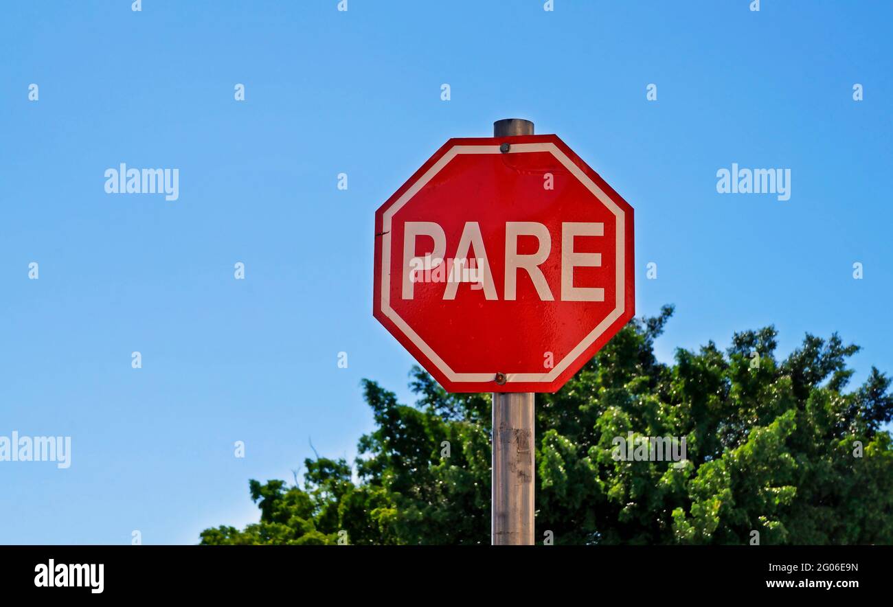 Street sign indicating STOP, Sao Joao del Rei, Brazil Stock Photo - Alamy