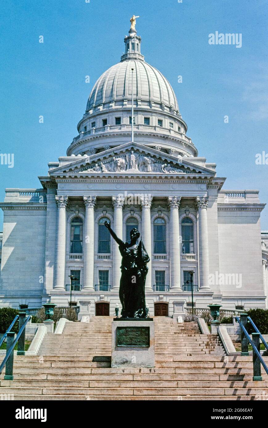 2000s United States - State Capitol, Madison, Wisconsin 2008 Stock ...