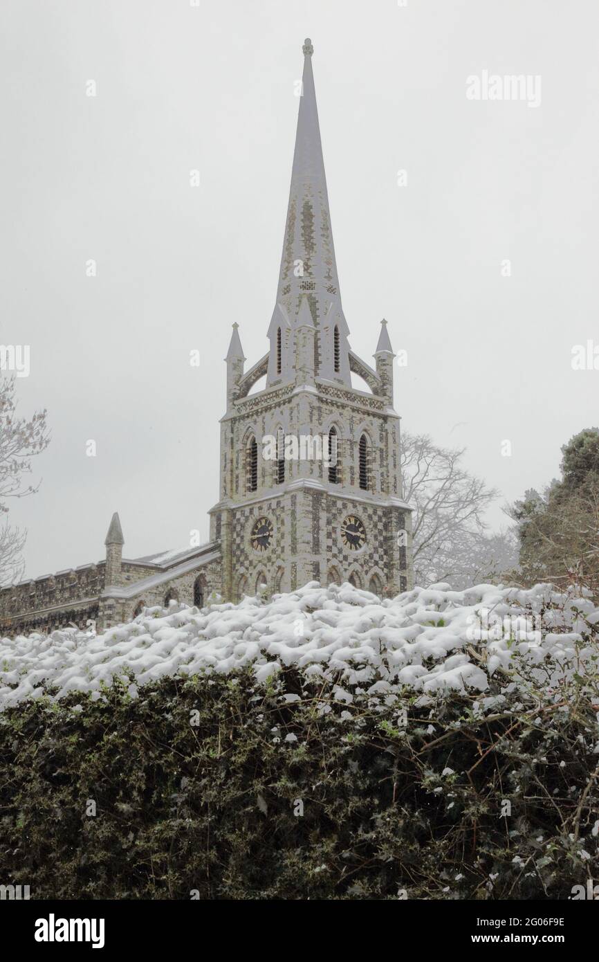 Grade 11 listed building church hi-res stock photography and images - Alamy