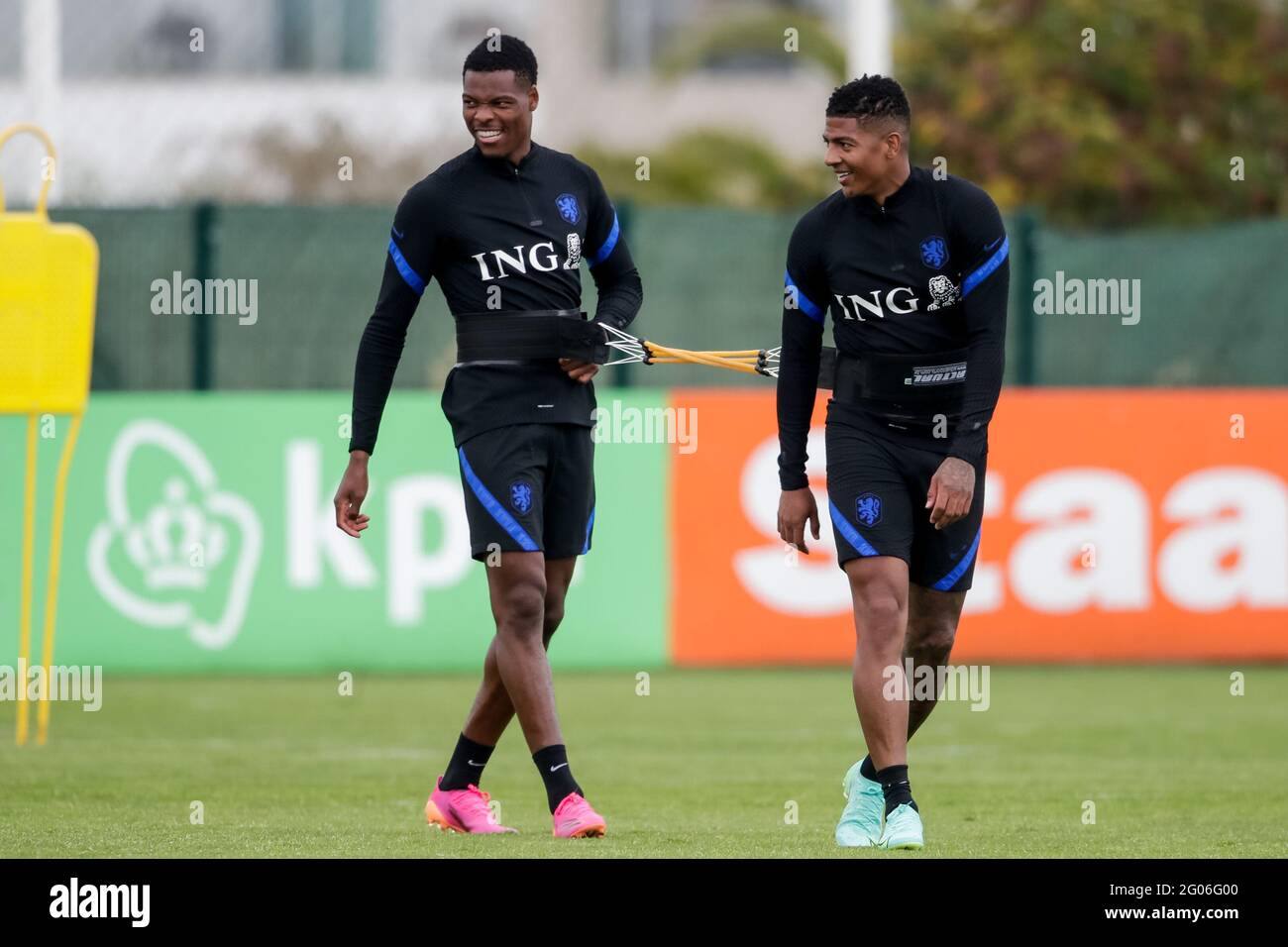 LAGOS, PORTUGAL - JUNE 1: Denzel Dumfries of the Netherlands, Patrick ...