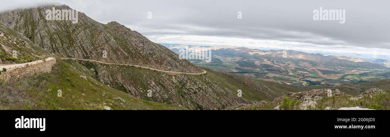 Panoramic view of the historic Swartberg Pass near Oudthoorn in the ...