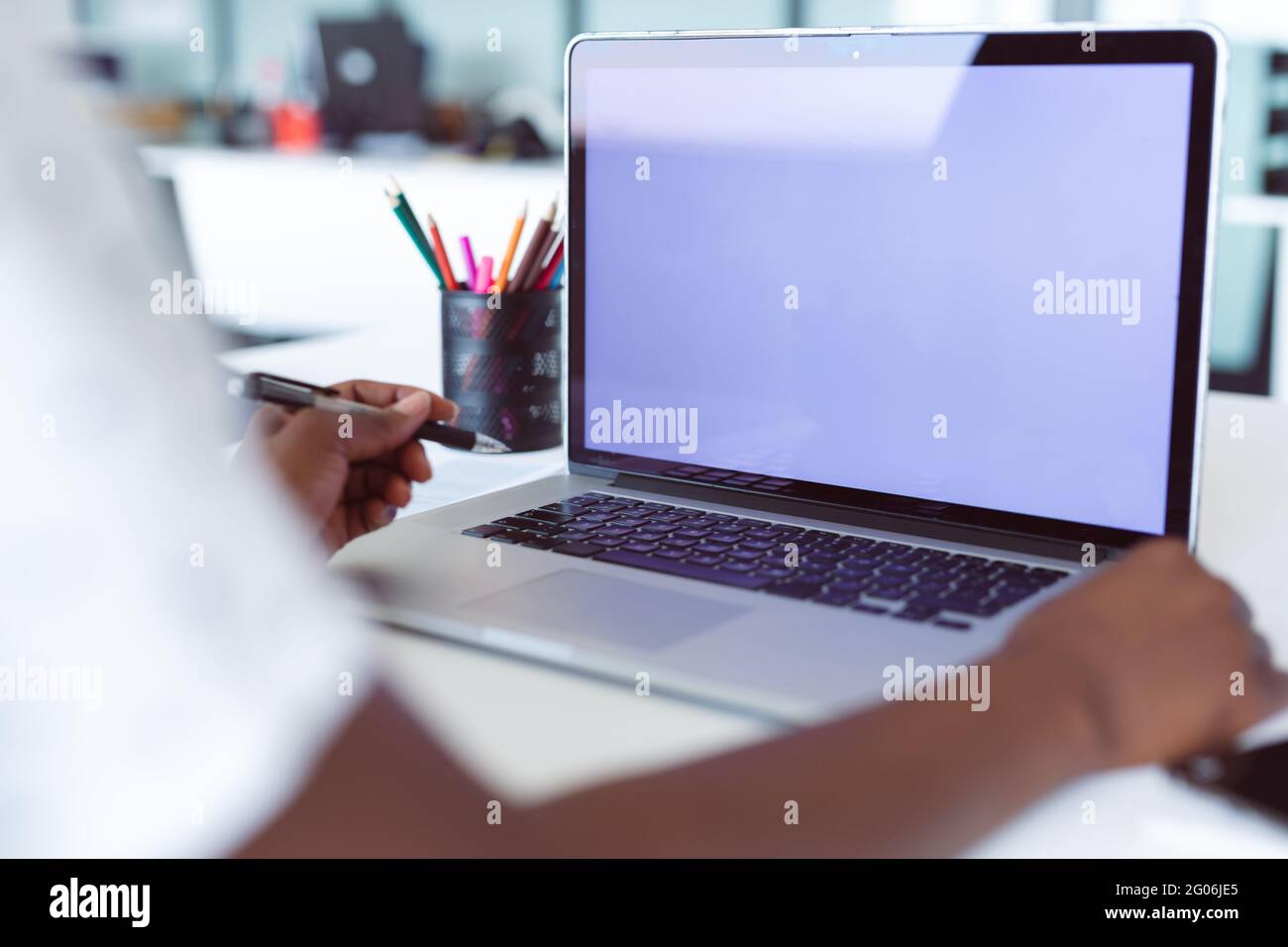 African american laptop screen hi-res stock photography and images - Alamy