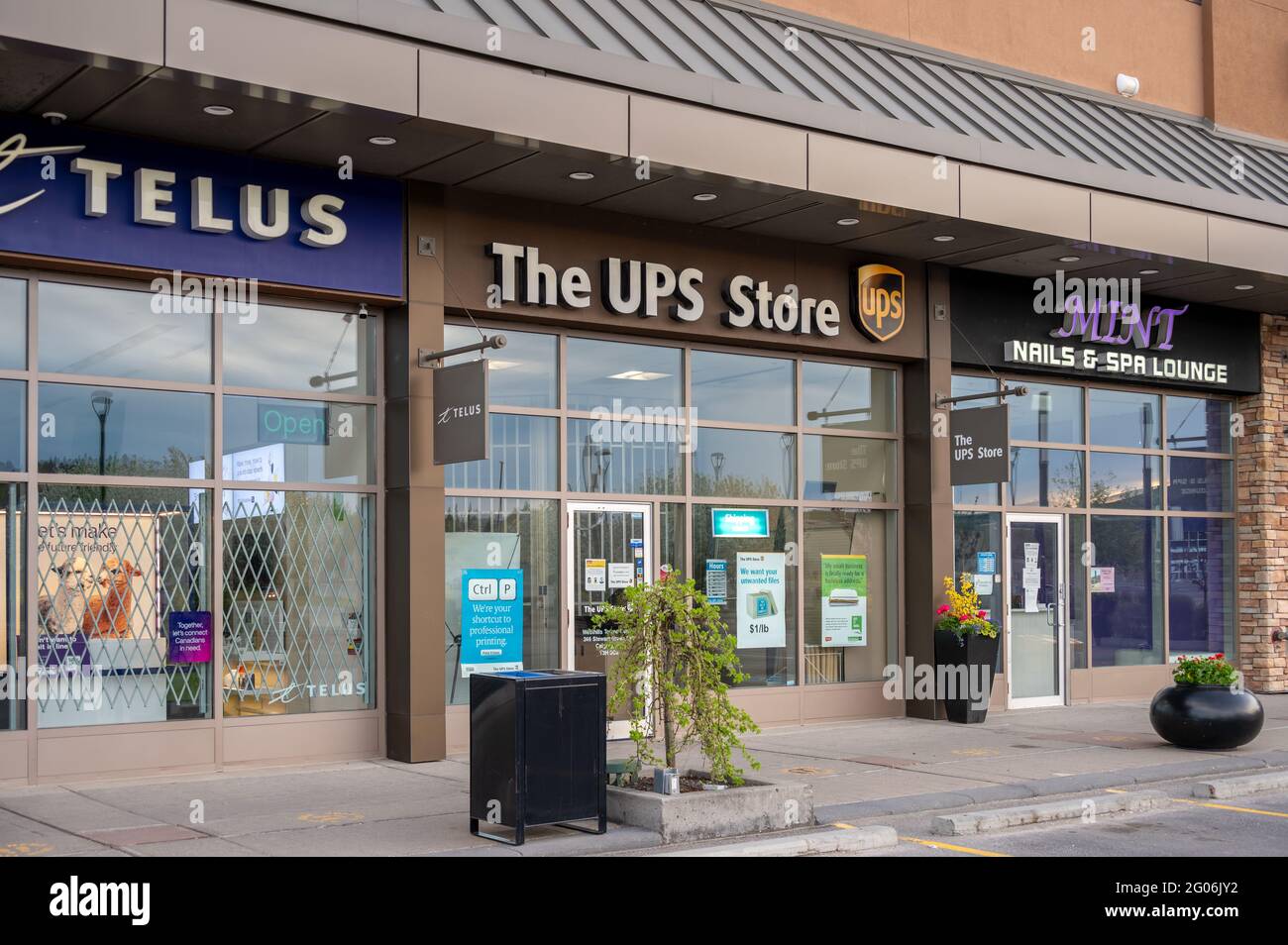 We Heart Logistics Ups Store