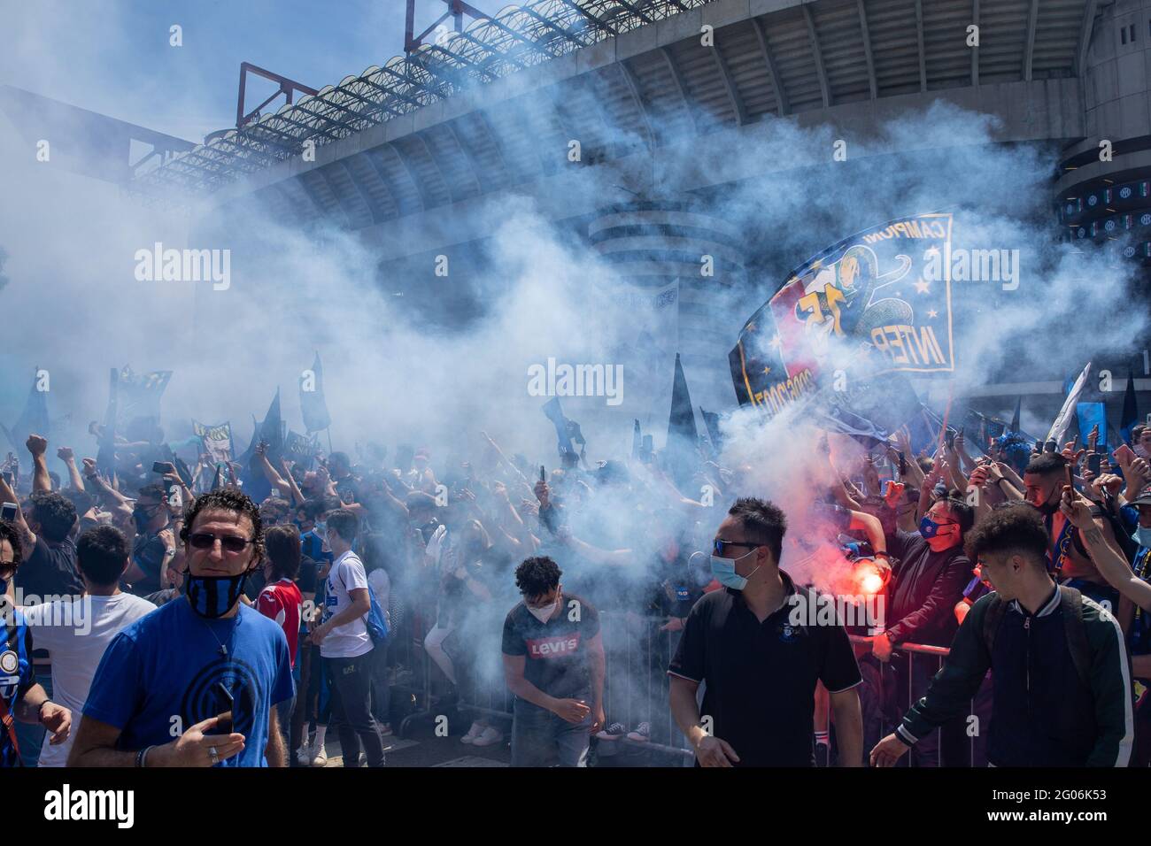 Milan,Italy, may 23 2021 - f.c. Inter fans celebrations for winning of ...