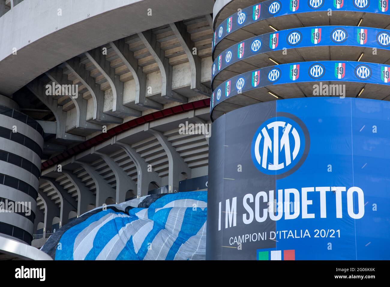 Milan,Italy, may 23 2021 - f.c. Inter fans celebrations for winning of ...