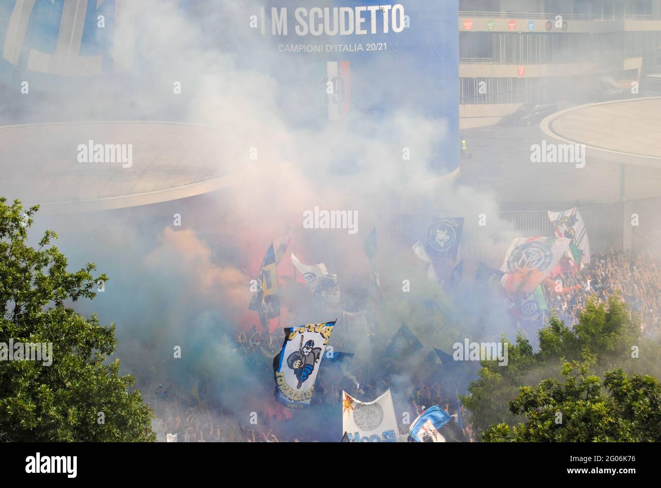Milan,Italy, may 23 2021 - f.c. Inter fans celebrations for winning of ...