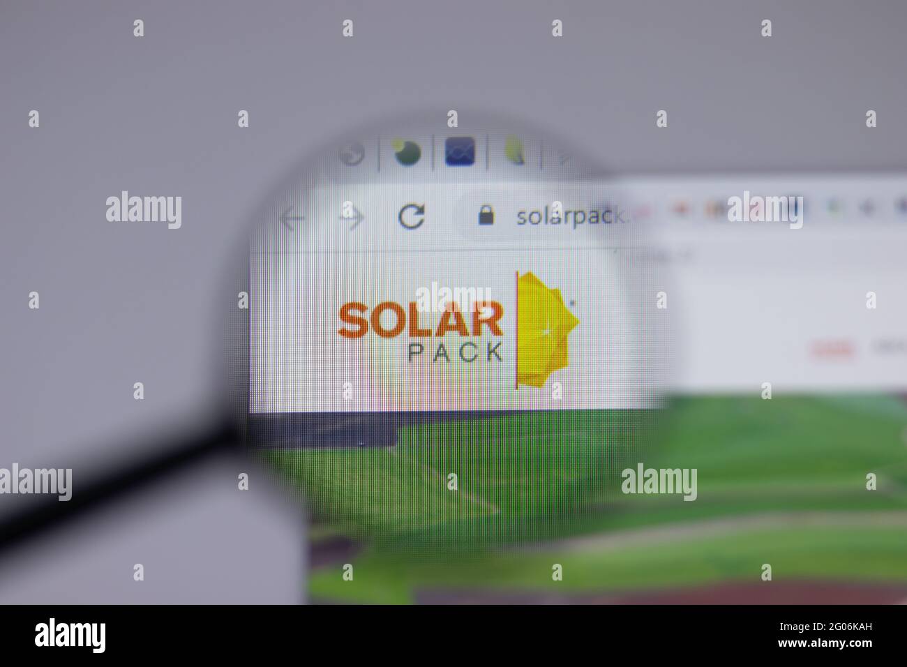 Solarpack hi-res stock photography and images - Alamy