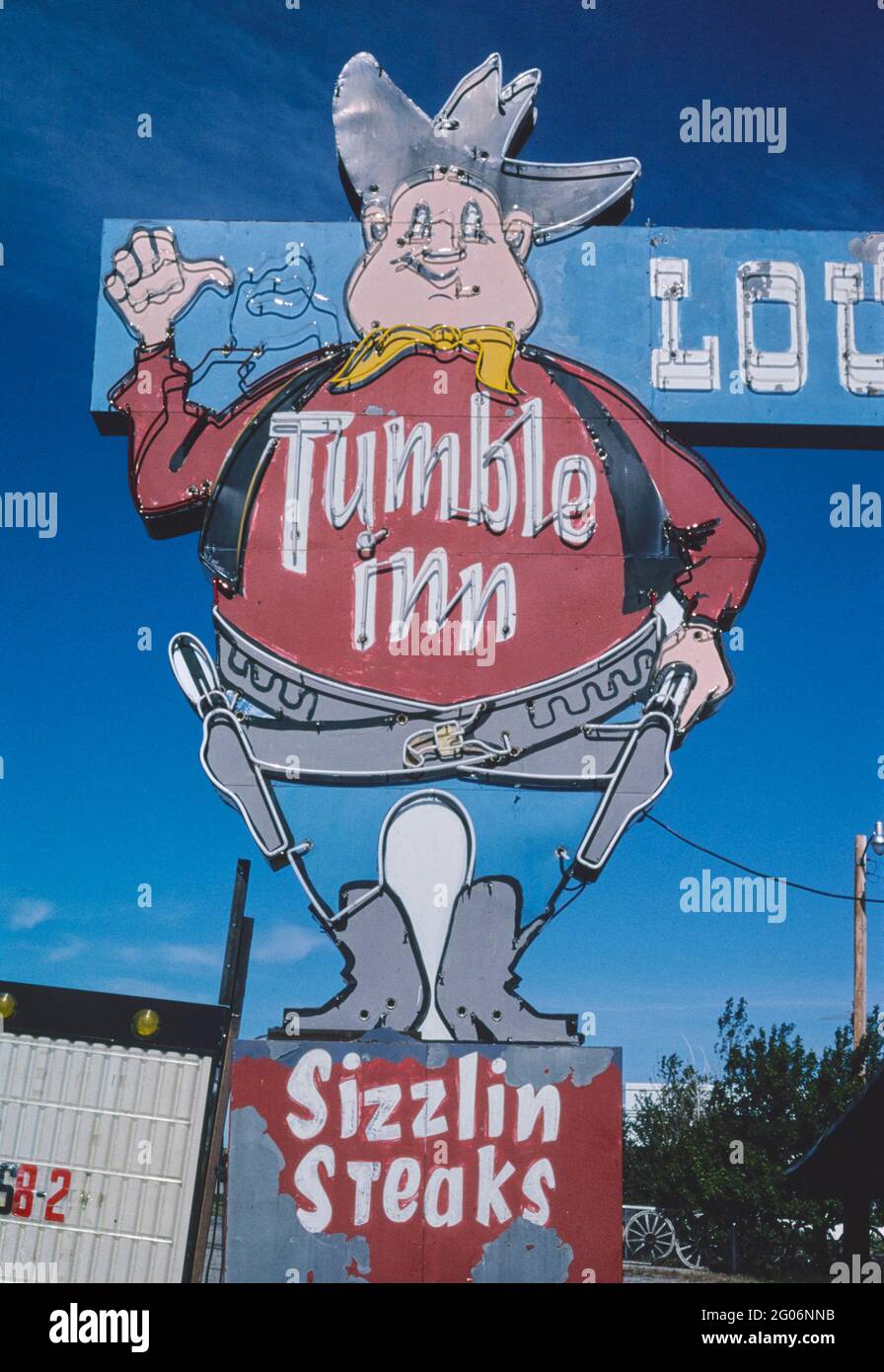 Tumble inn sign hi-res stock photography and images - Alamy