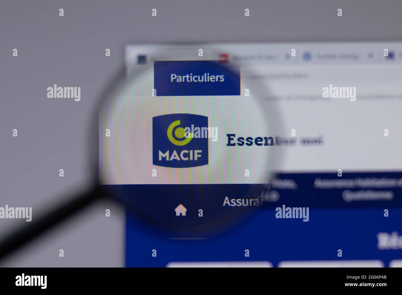 Macif logo hi-res stock photography and images - Alamy