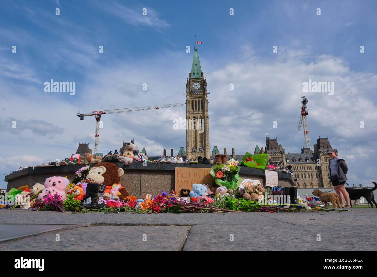 Aboriginal memorials hi-res stock photography and images - Alamy