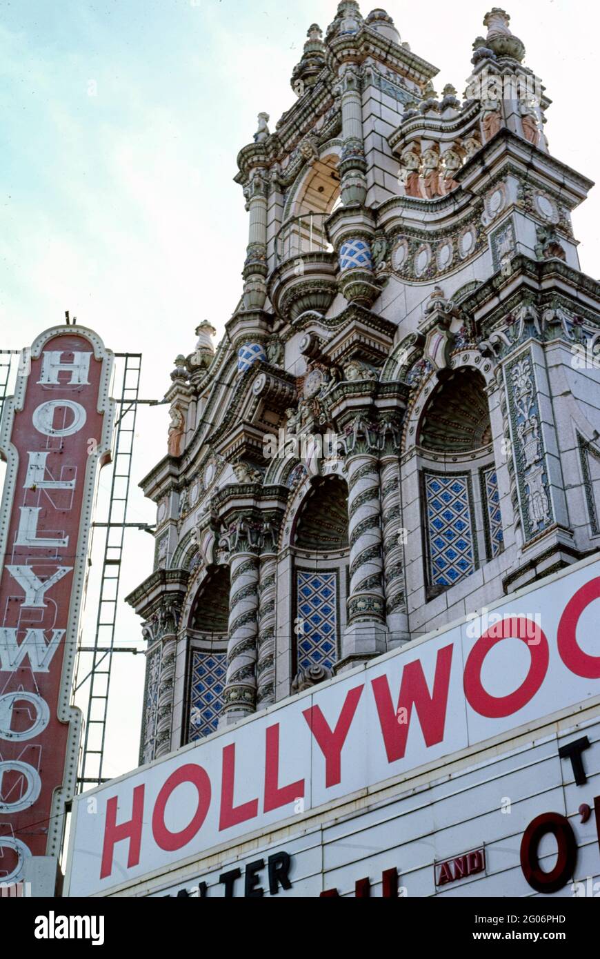 1970s America - Holly [ie Hollywood] Theater, Portland, Oregon 1976 ...