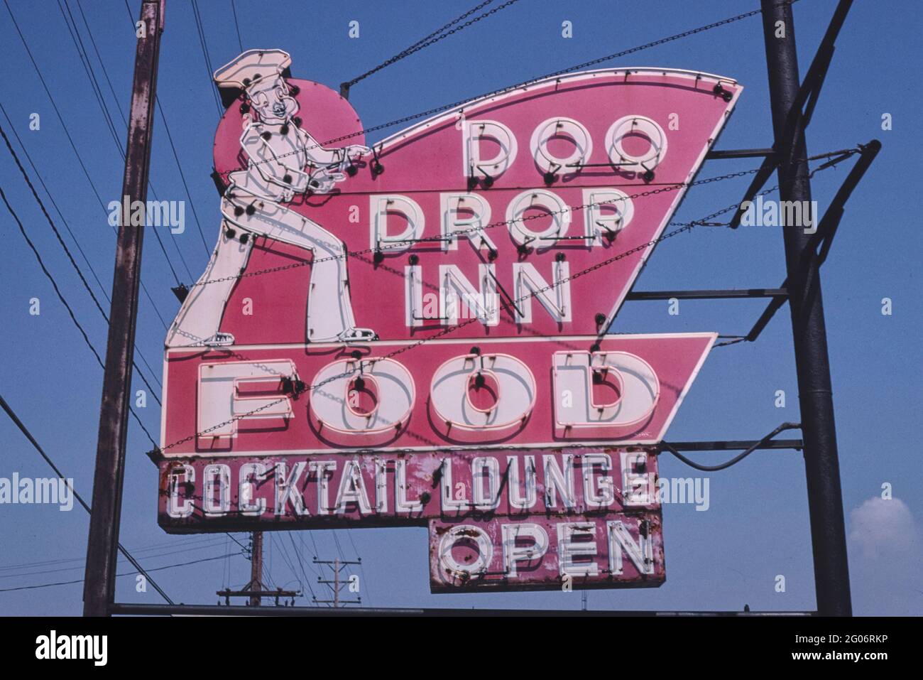 1980s America - Doo Drop Inn sign, Muskegon, Michigan 1980 Stock Photo ...