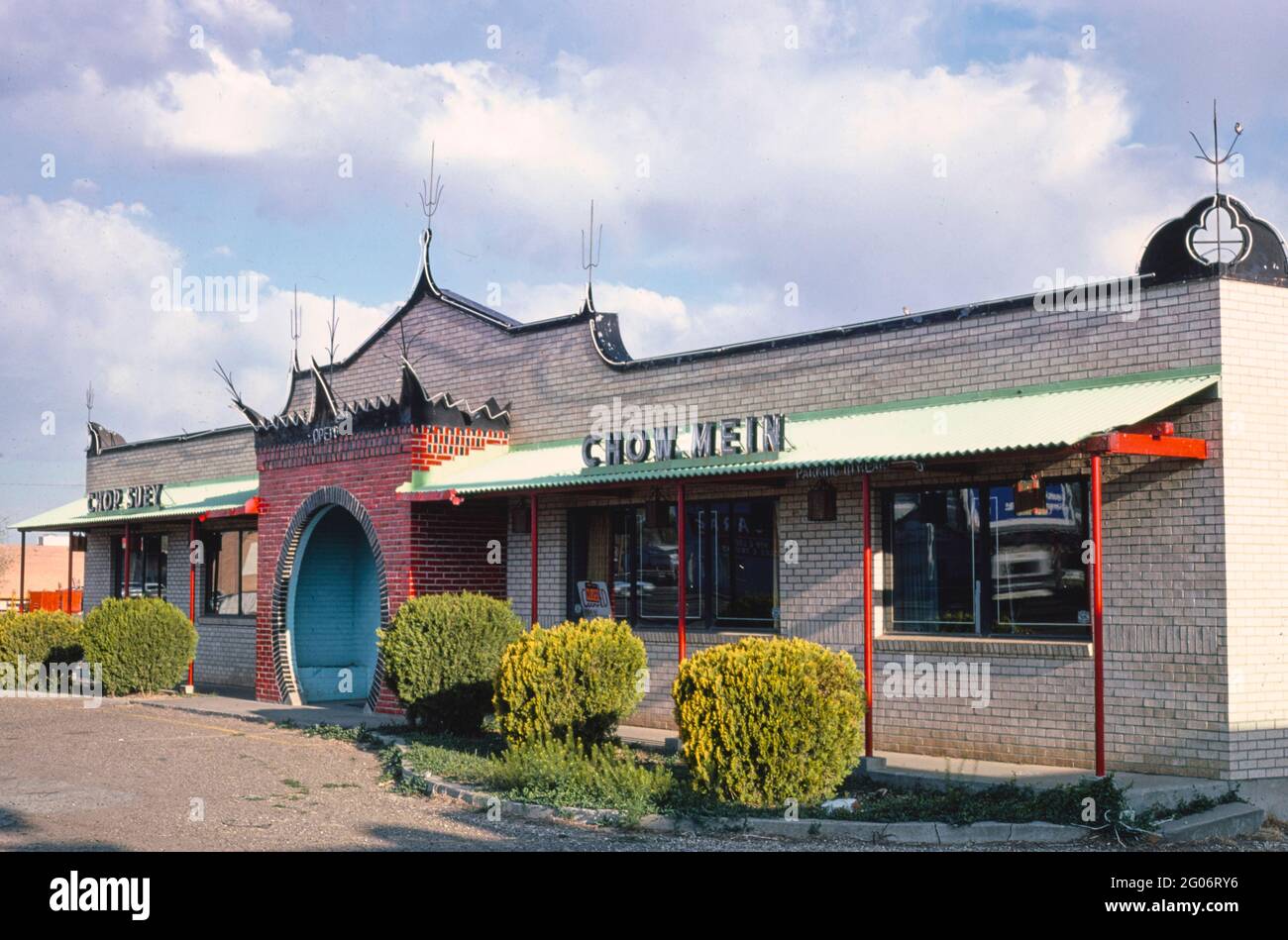 1970s America - Ding How Restaurant, Amarillo, Texas 1977 Stock Photo ...