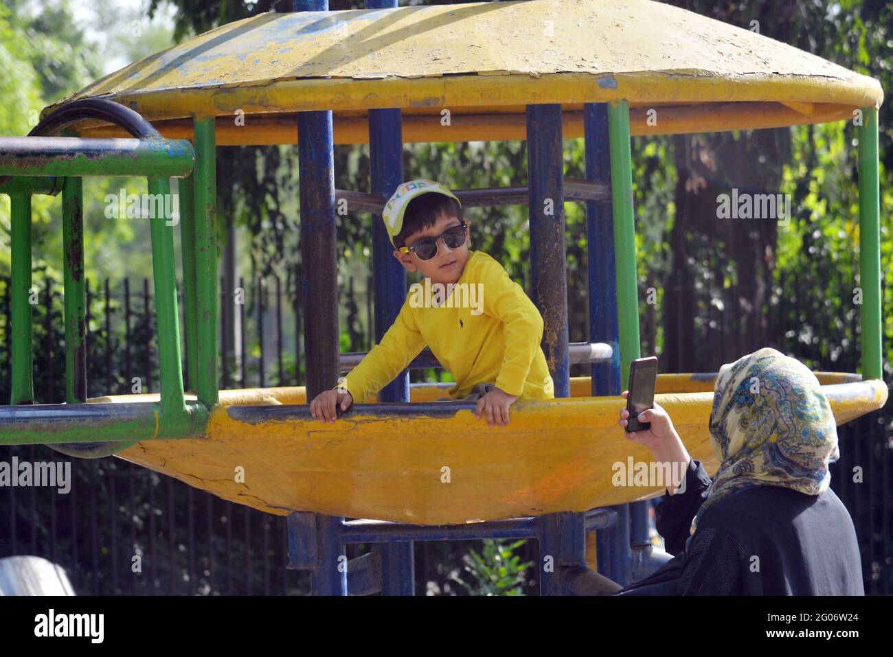 Jinnah gardens hi-res stock photography and images - Alamy