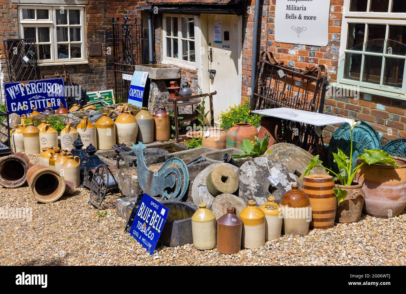 Below Stairs antiques shop yard in Hungerford, a market town in ...