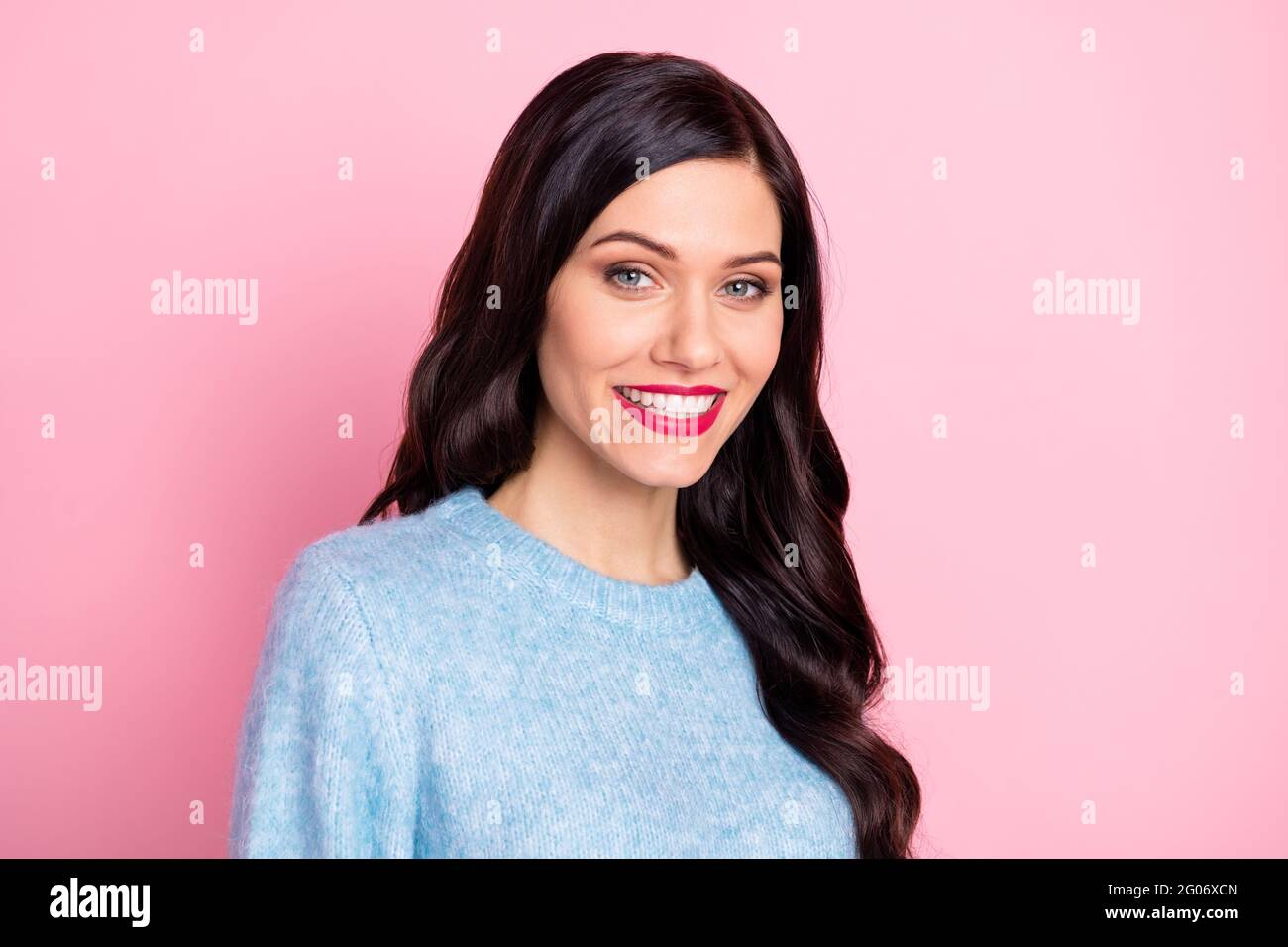 Photo of half turned satisfied gorgeous girl beaming smile look camera ...