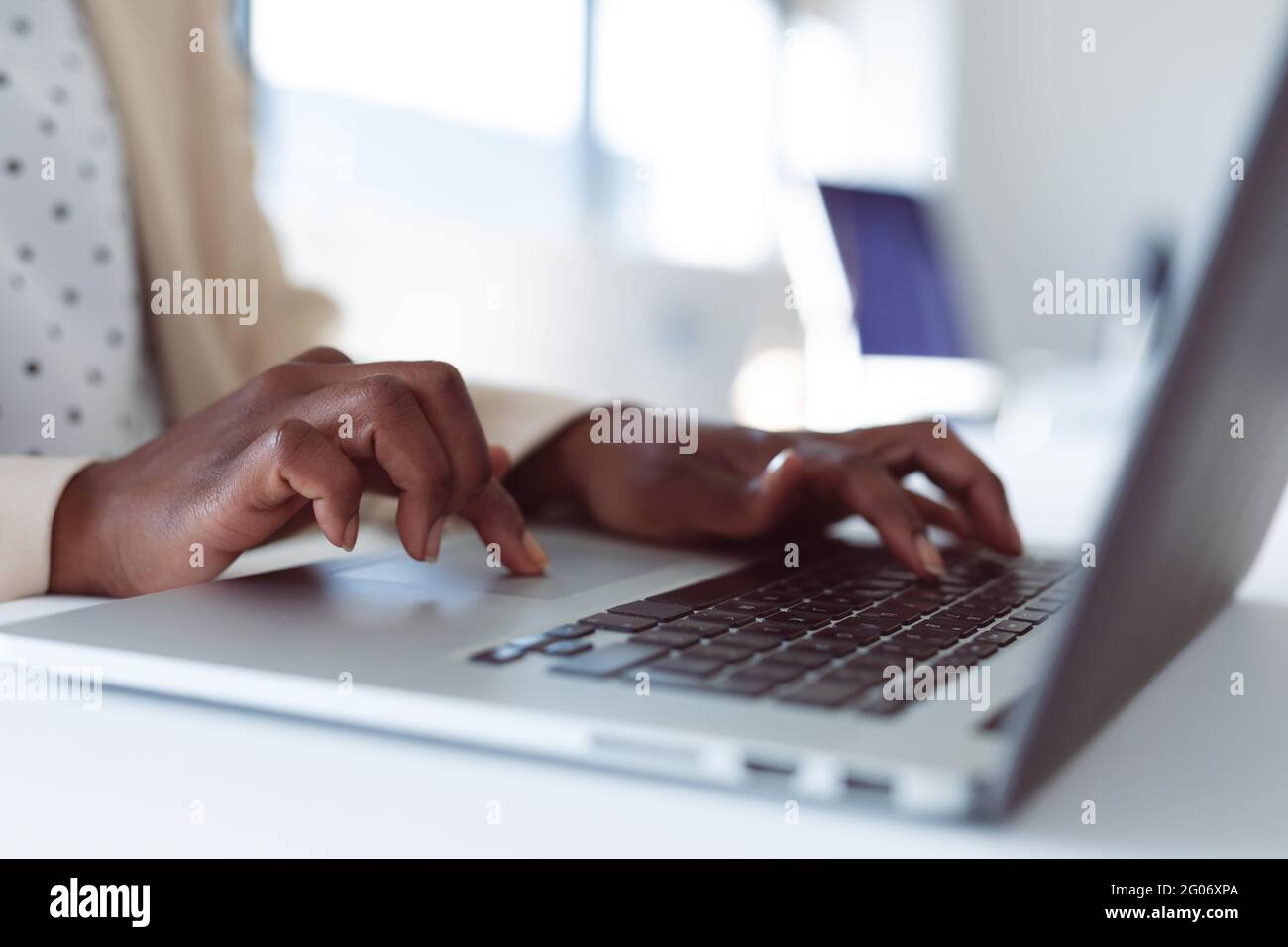 African hands laptop hi-res stock photography and images - Alamy