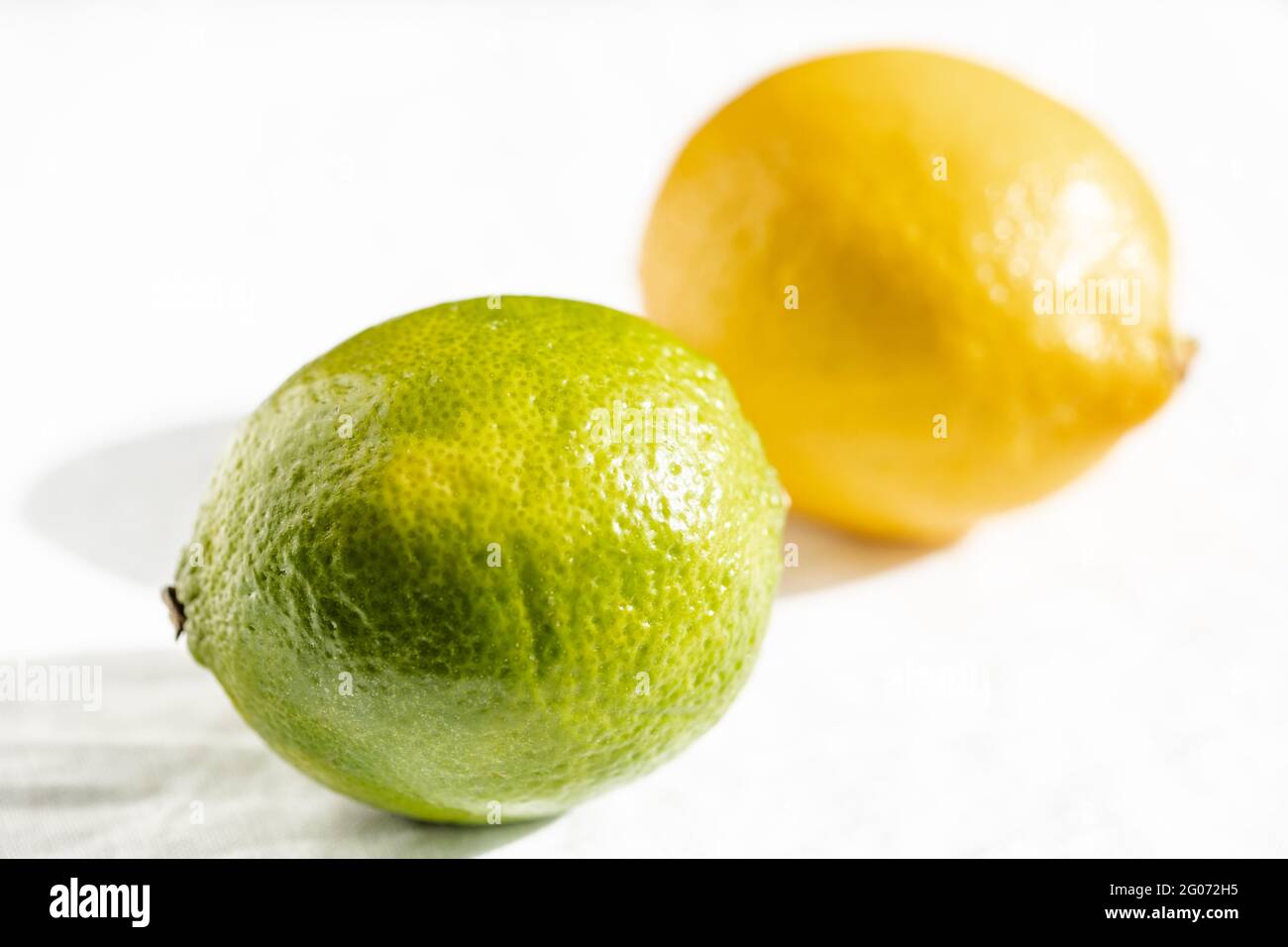 Lime lemon citrus hi-res stock photography and images - Alamy