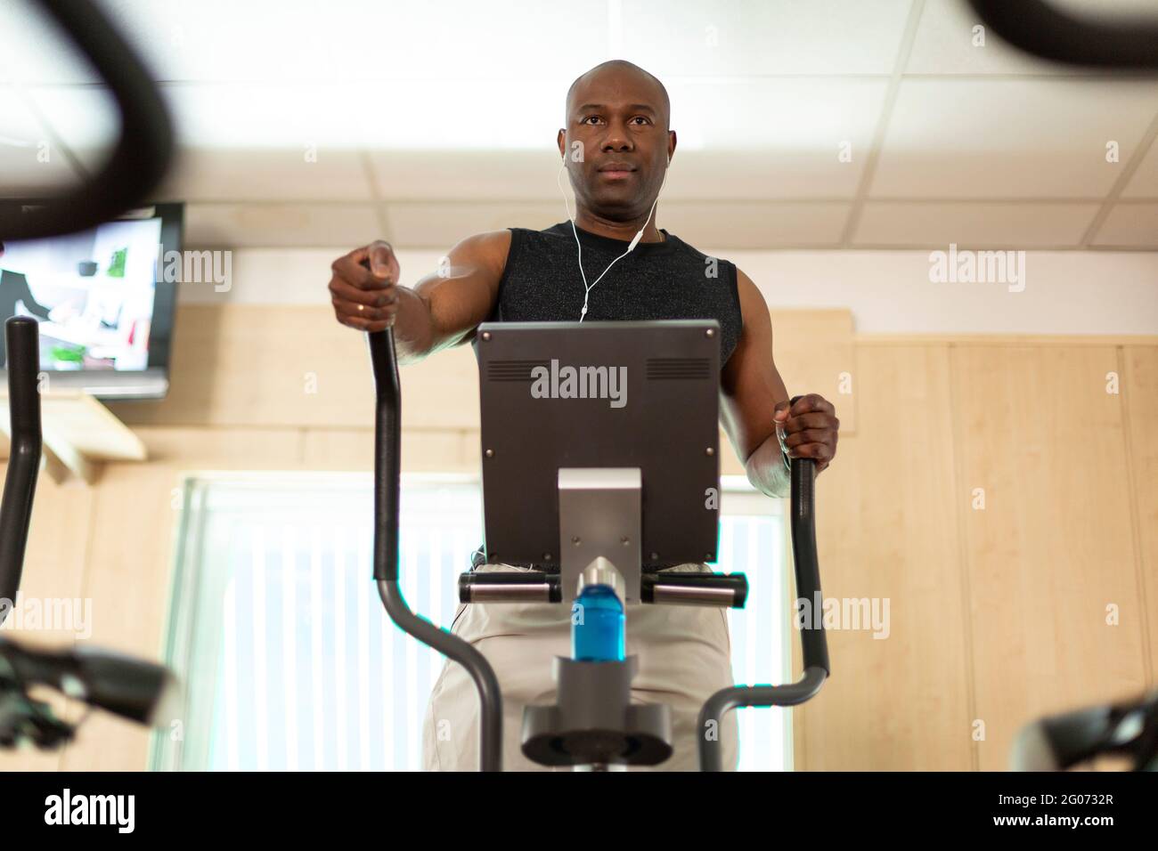 African boy doing exercise hi-res stock photography and images - Alamy