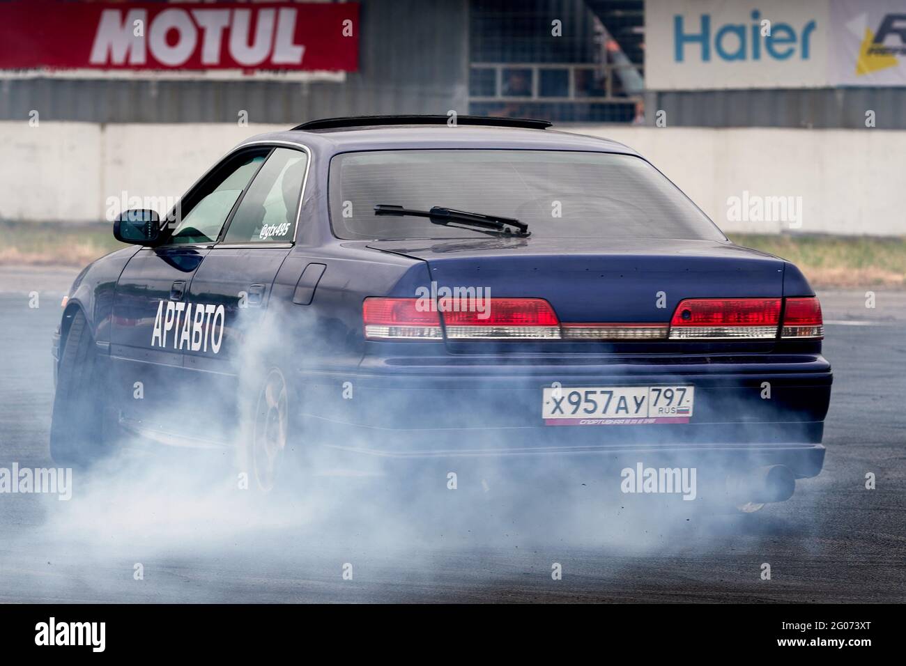 Car drifting sideways on a race track hi-res stock photography and ...